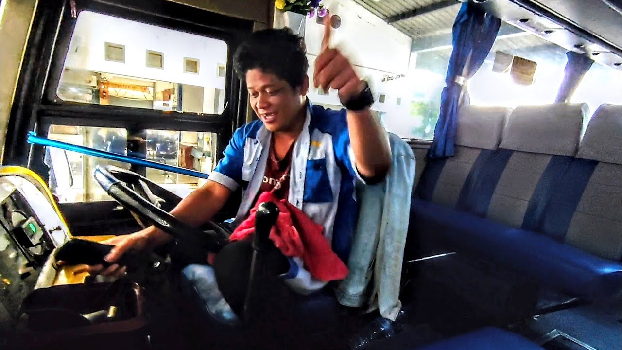 ARIS PRINCESS ON DUTY, PARKIR 3 MENIT BISA ISI BERAPA PENUMPANG? SUGENG ...