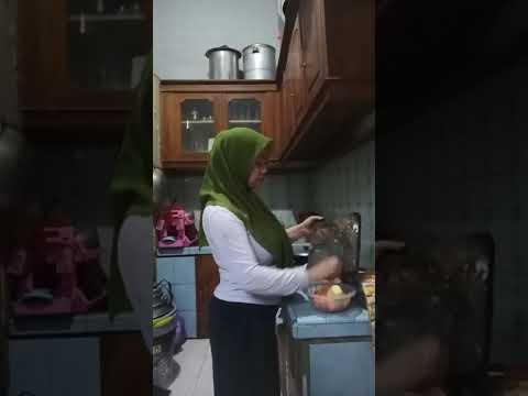 Mini Vlog - My Activities in the Kitchen 😋 Temenin Stw Hijab Tobrut Geal Geol Gondal Gandul Masak P6