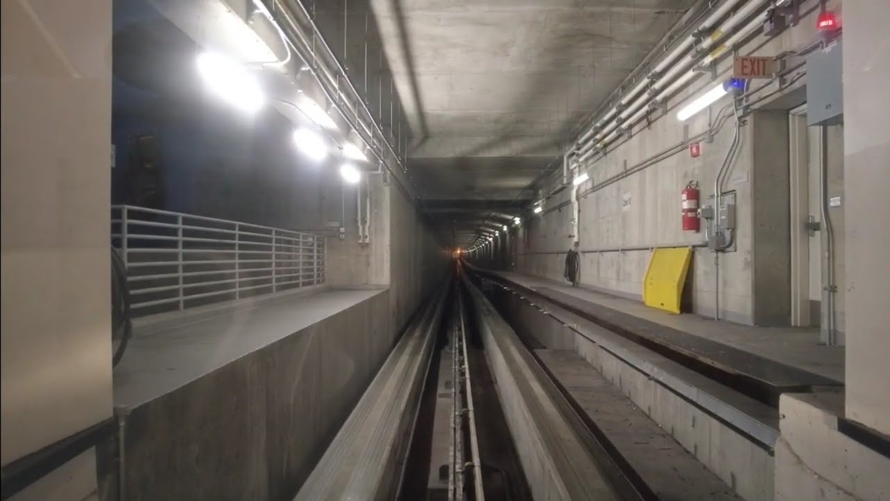 Harry Reid Airport APM's - Red Line - YouTube