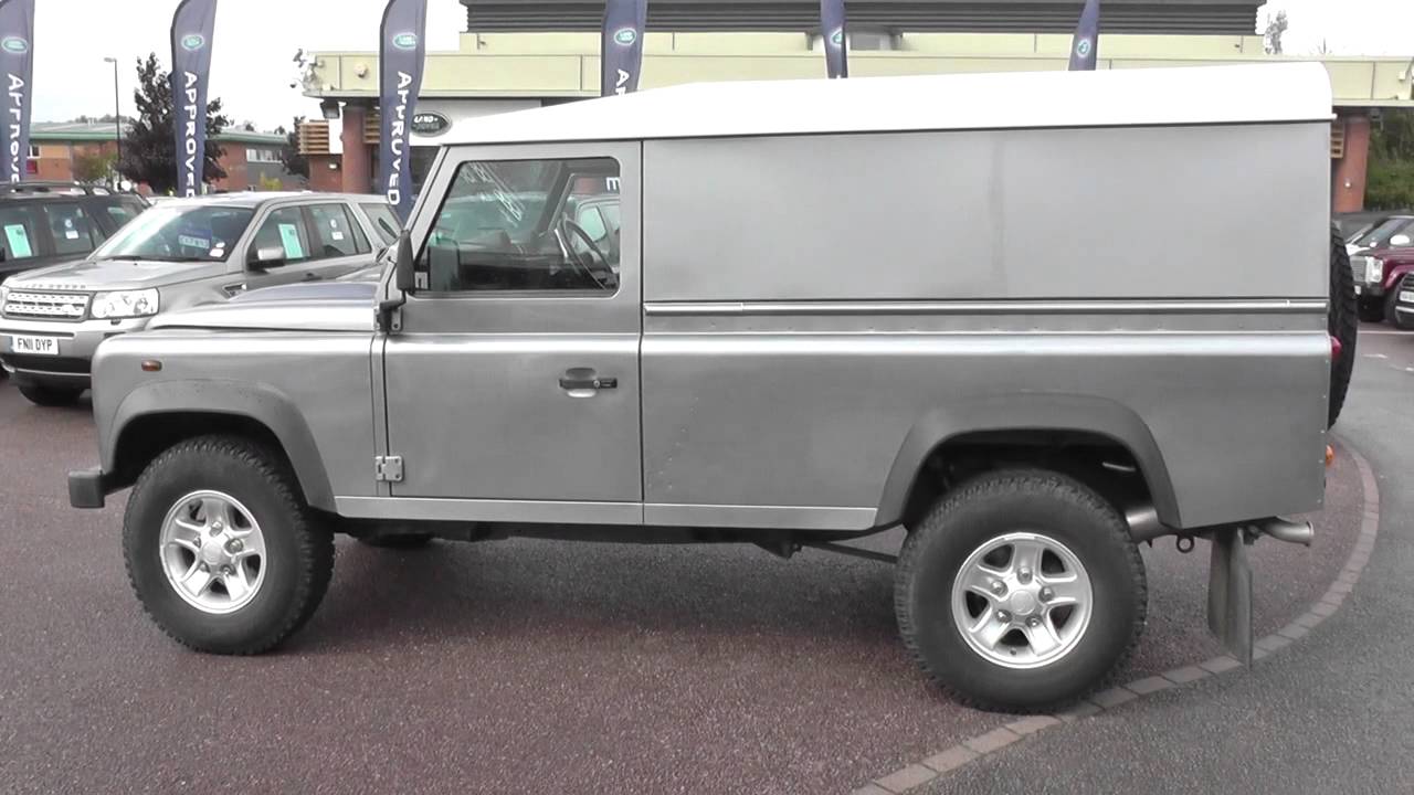 Land Rover Defender 110 Hard Top Td U9887 - YouTube