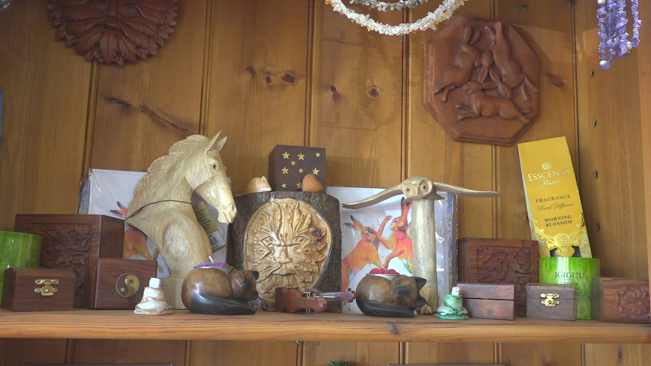 Beautiful Trinkets at Igigi2u in Elmstead Market - YouTube