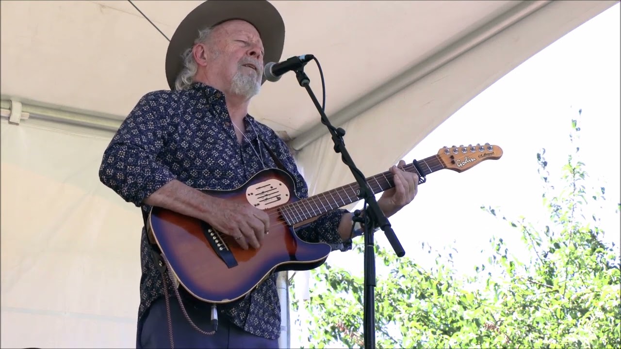 David Essig ~ Sheets, Blackie & The Rodeo King (W.P. Bennett) - YouTube