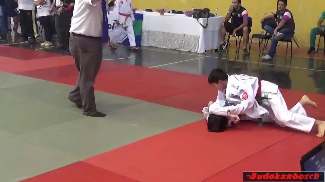 Torneio Lindoia Bioleve 23 11 2019 Luta 26 Matheus Hideki - YouTube