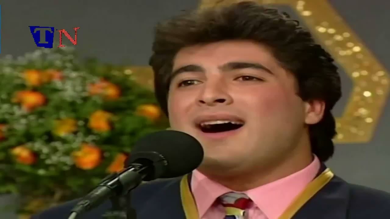 Wael Kfoury Studio El Fan 1992 وائل كفوري ستوديو الفن‎ - YouTube