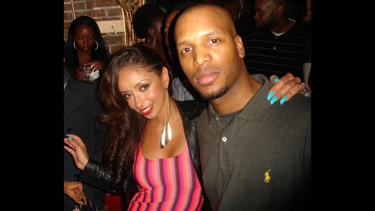 Cory Mo Ft. MYA "Live Your Life" "Official Video" - YouTube