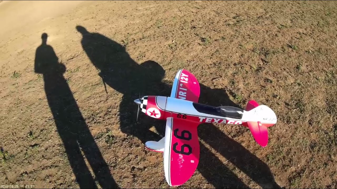 RC Gee Bee R3 and Edge 540 at Wacol. - YouTube