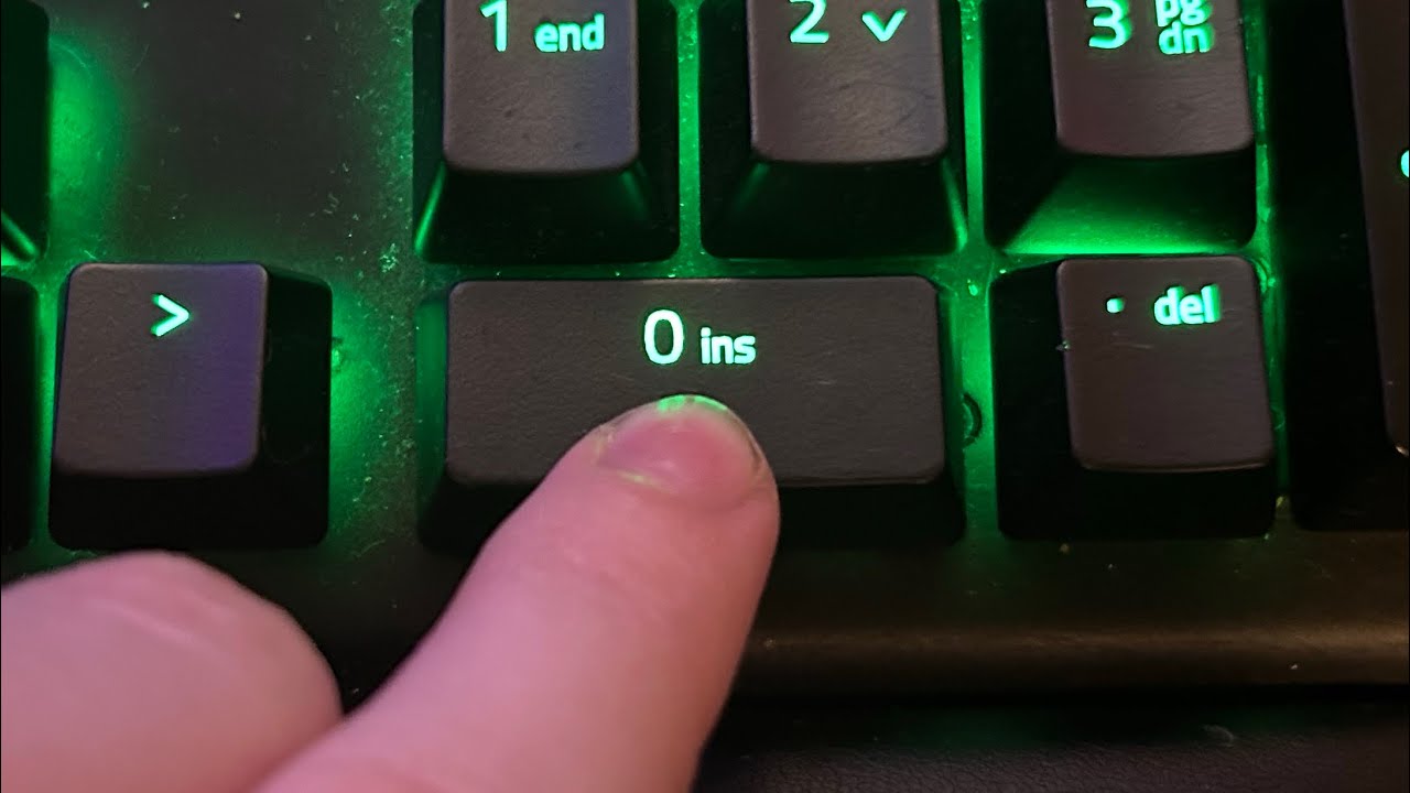 Pressing num 0 on my keyboard - YouTube