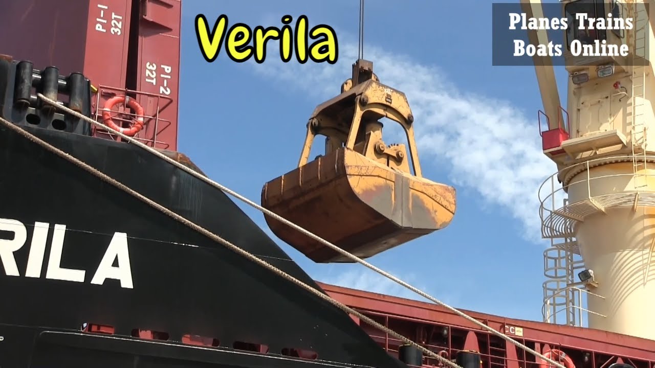 190m Verila Cargo Ship Unloading In Sarnia - YouTube