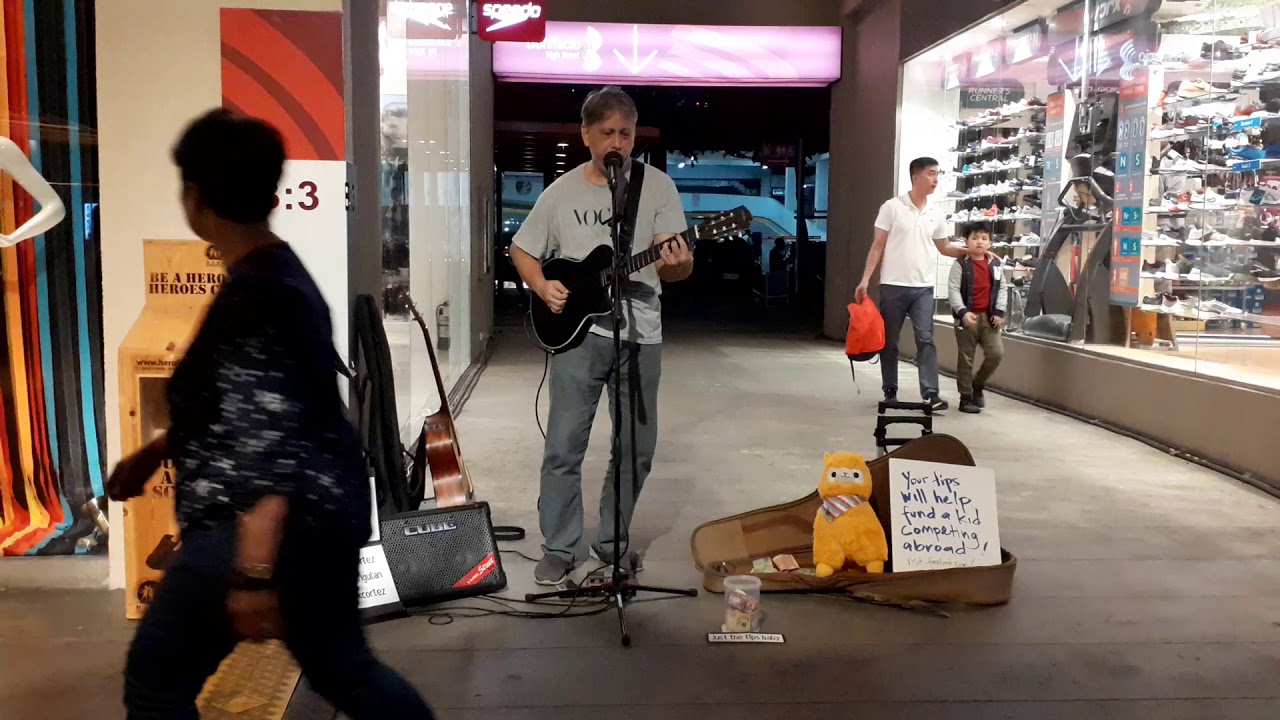 Busking at BGC. My first experience! - YouTube