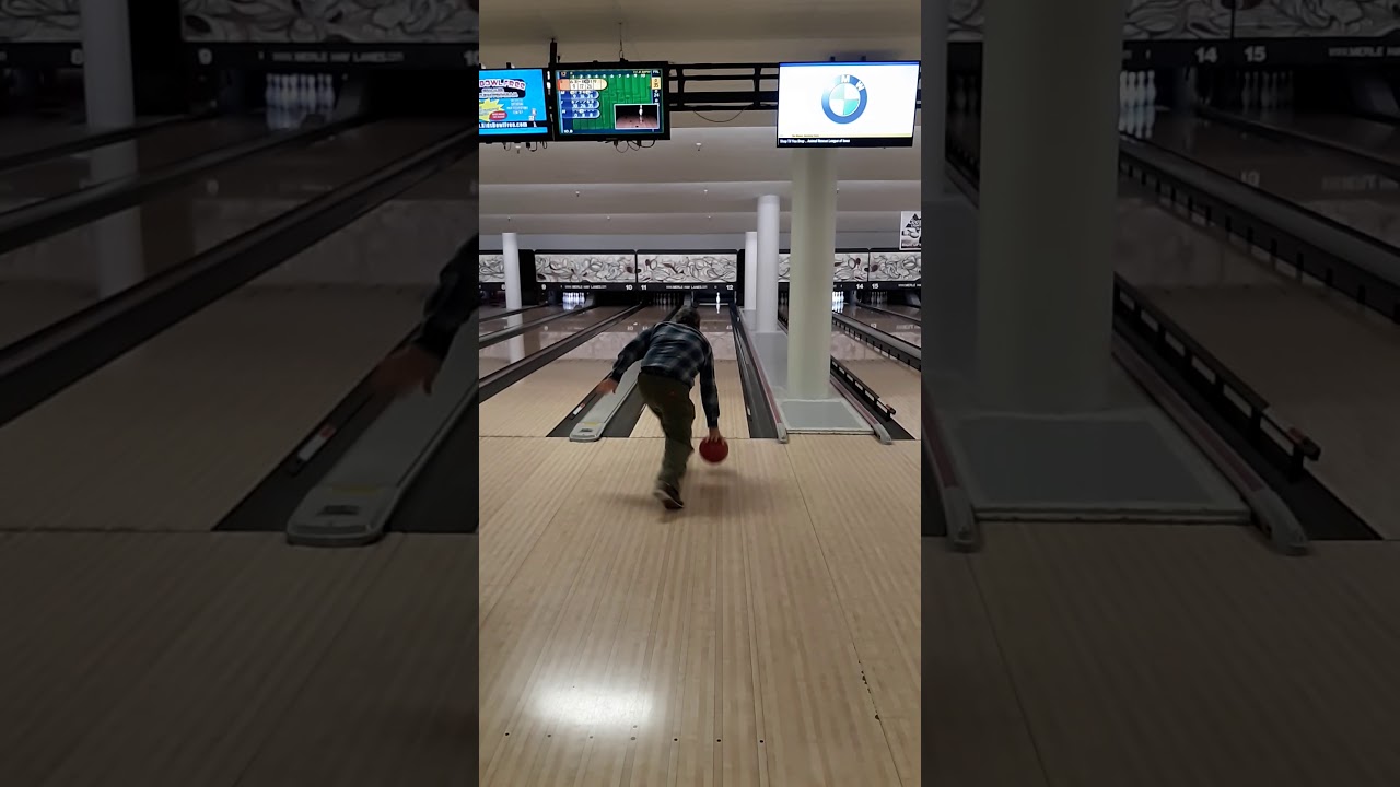 Bowling night 9 - YouTube