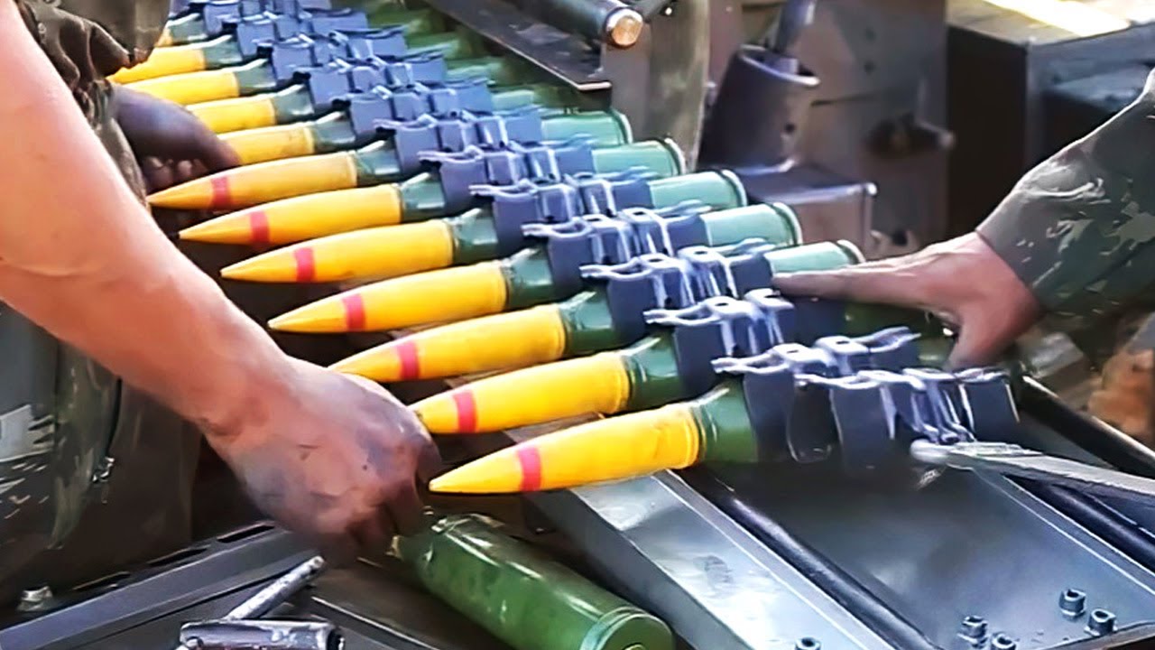 The 550/Round Per Minute Gun that is Hammering Russia - YouTube