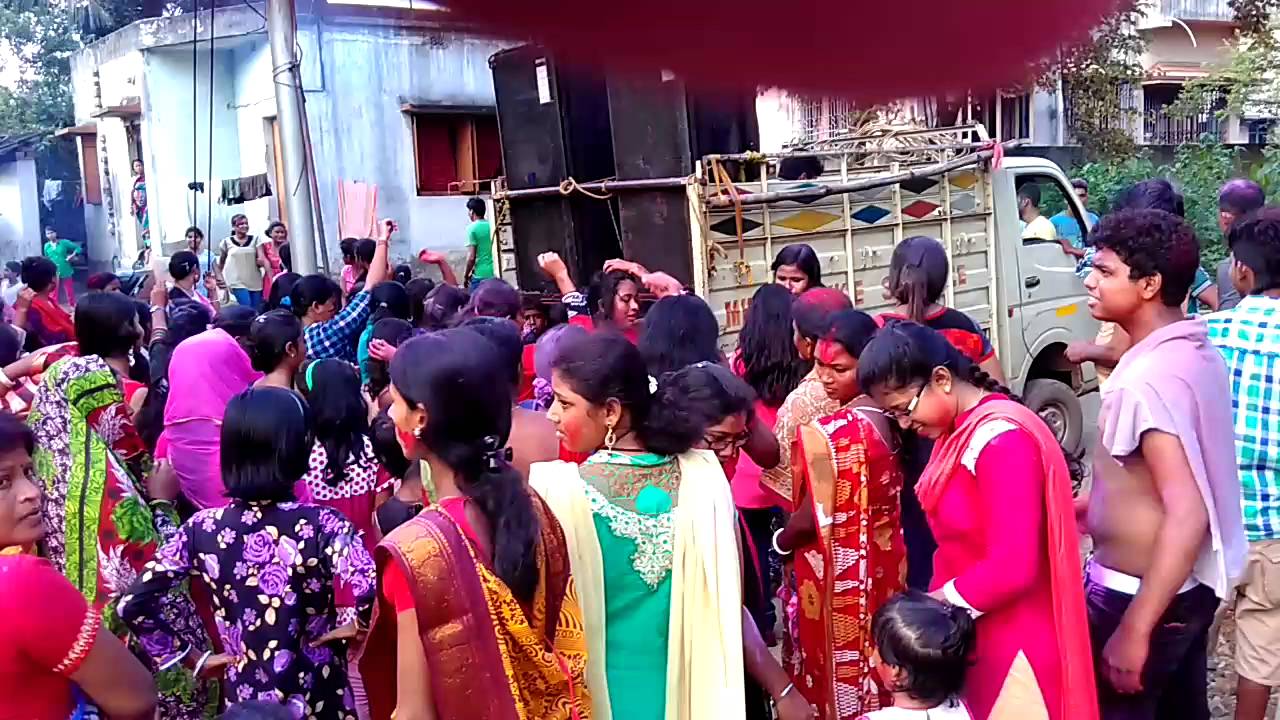 Durgapur Roy danga durga Pujo vasan - YouTube