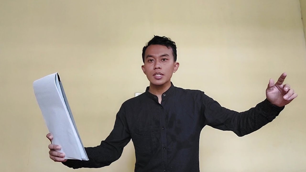 "Sebuah Jaket Berlumur Darah" Taufik Ismail - Pembacaan Puisi oleh Sunu Setiawan Utama - YouTube