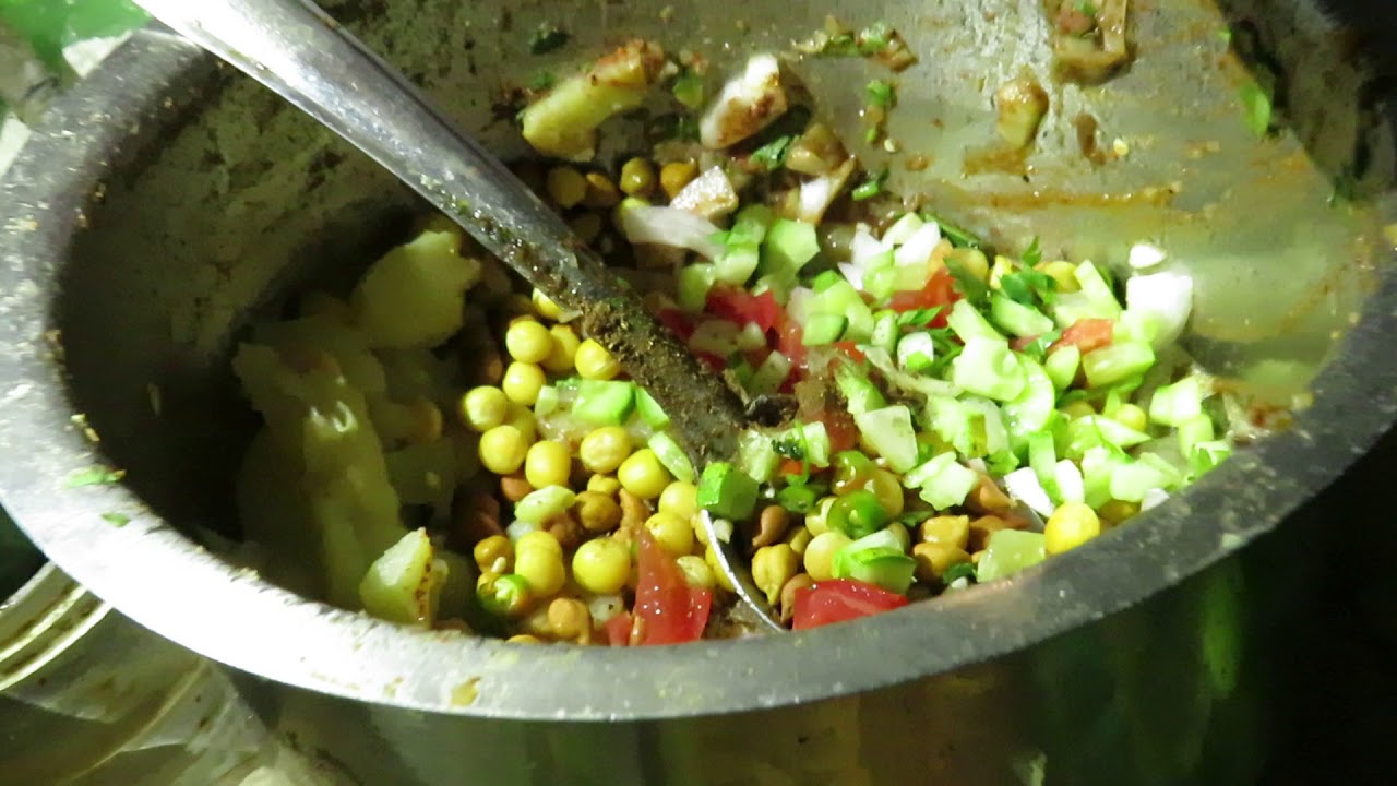 Very very famous indian food Aloo Kabli - Kolkata Street food | Food ...