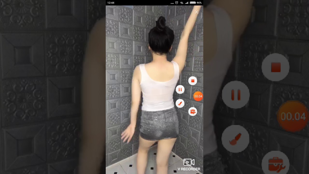 Bigo Live Hot 18+ || Bigo Live sexy dance cute girl || Bigo live Vietnam - YouTube