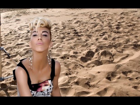 Hande Yener - Uzaylı (Club Remix Video Klip)