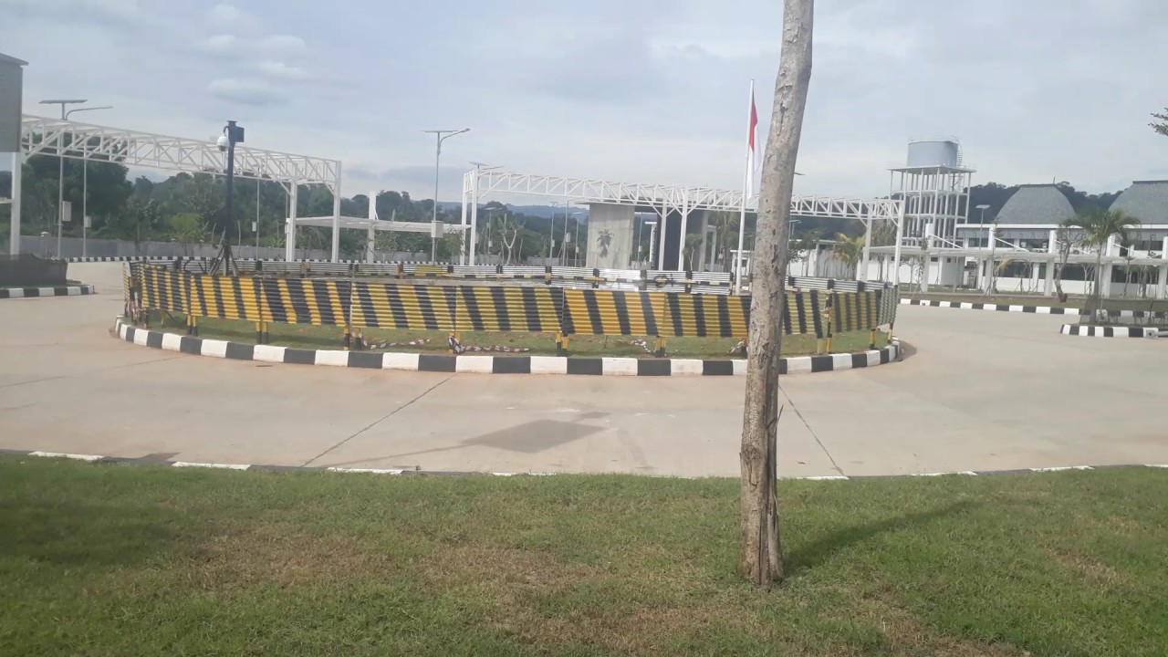 perbatasan motaain Indonesia-Timor Leste - YouTube