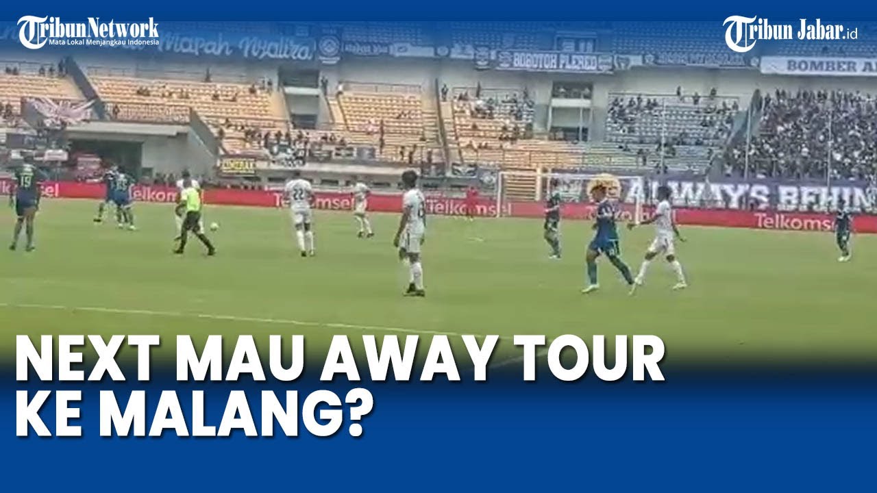 Penghuni Tribun Selatan GBLA Masih Sepi saat Laga Persib Bandung vs ...
