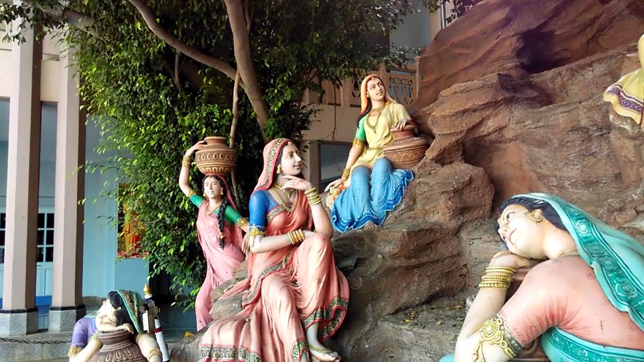 Rangeeli Mahal, Barsana रंगीली महल, बरसाना, राधे राधे गोविंद - YouTube