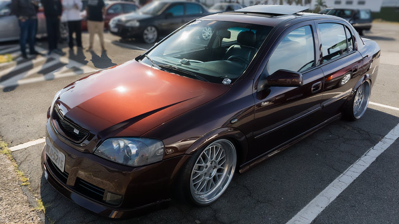 CHEVROLET ASTRA SEDAN RODAS TALUDAS E SUSPENSÃO A AR - YouTube