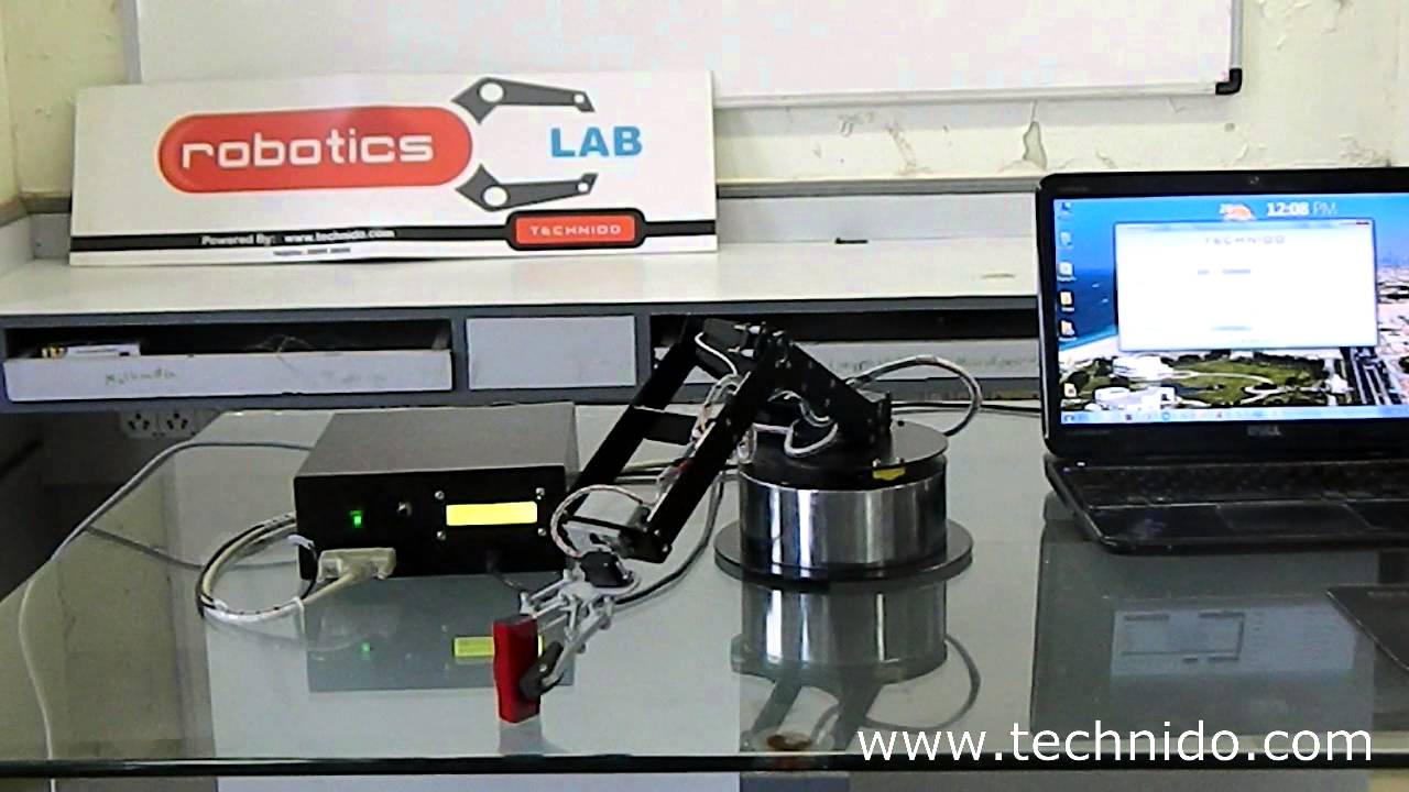 5 Axis Servo Based Robotic Arm - YouTube