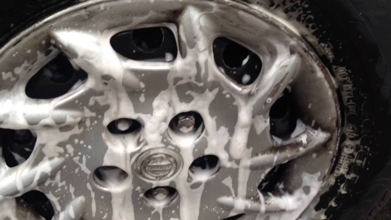 TRUCO/ como limpiar los RINES del coche. FACIL.. - YouTube