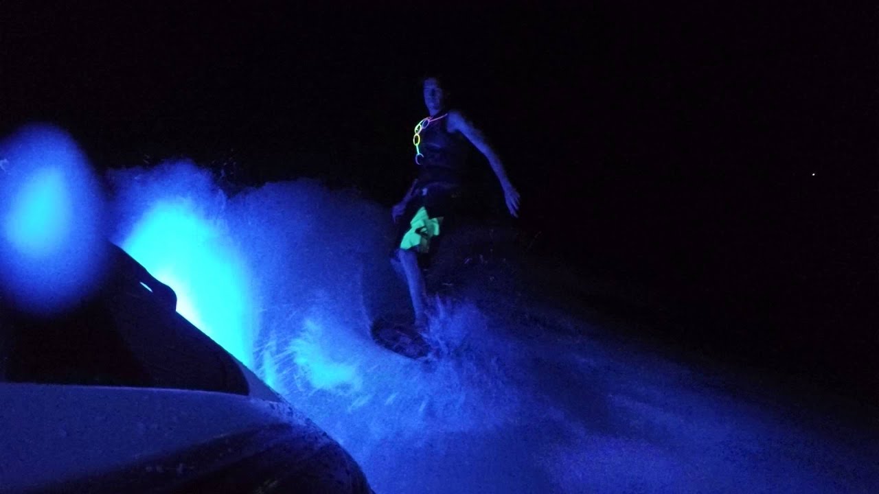 Night Surfing Lake Powell - YouTube
