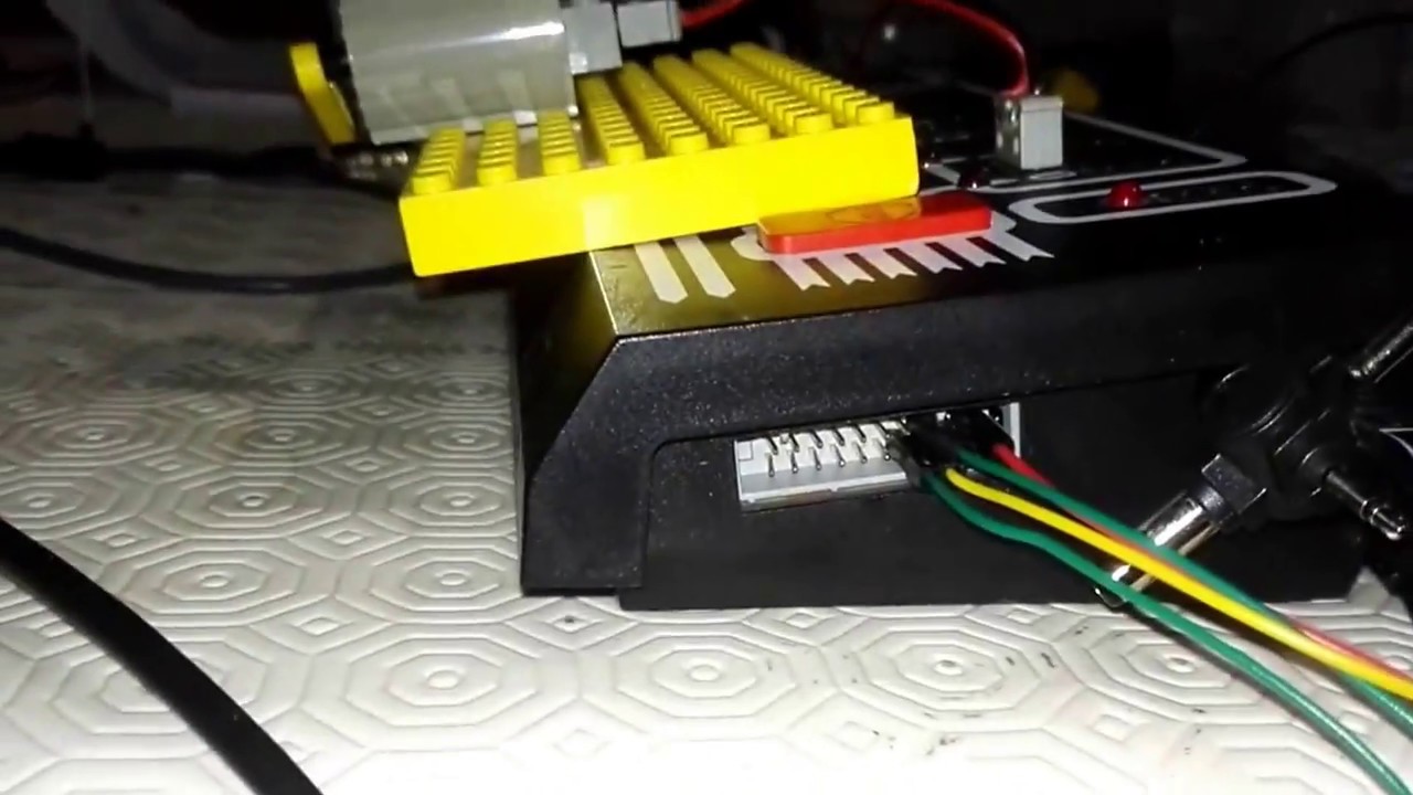 Ressurrecting an old LEGO Interface A - YouTube