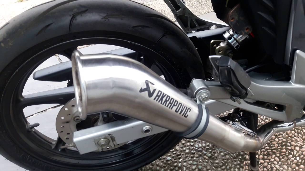 Honda New Megapro with fake akrapovic - YouTube