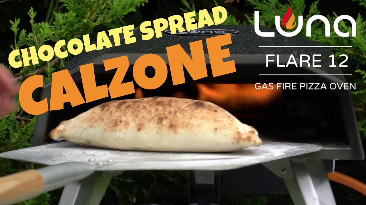 Chocolate Spread Calzone - YouTube