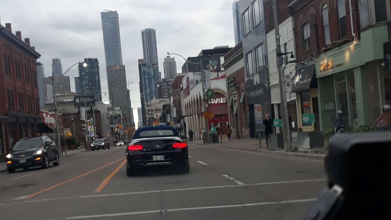 TORONTO: Driving in Toronto Ontario - YouTube