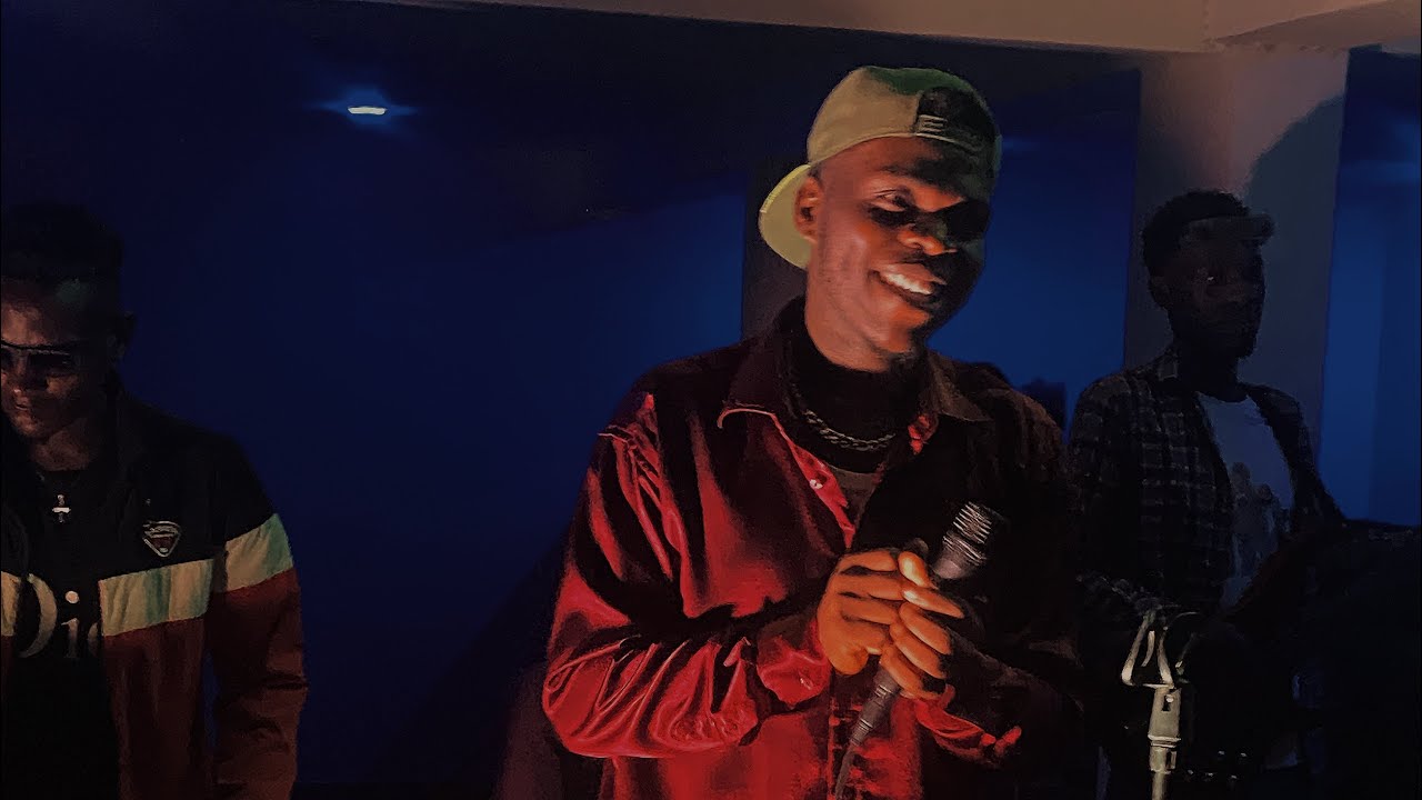 Did u miss Clint kayz official 🌍live performance at the Last dinner ...