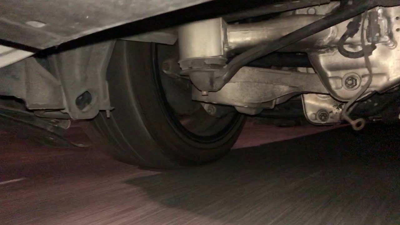 G35 clicking sound rear axle area... - YouTube