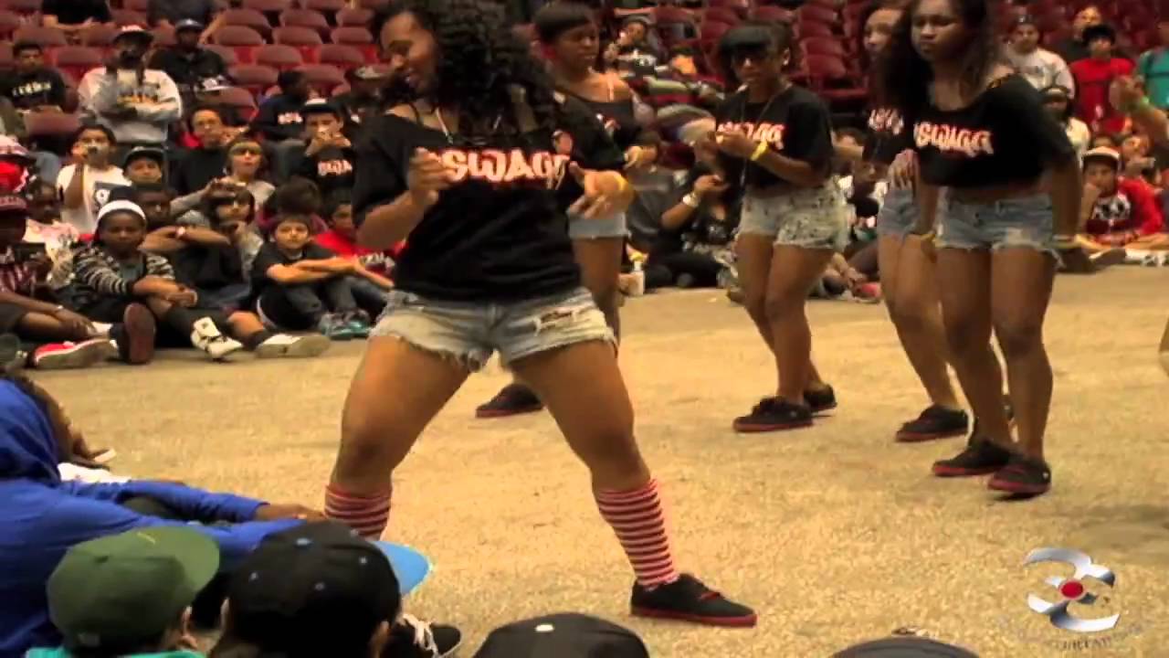 Female Dougie Video! ( Dougie Like Savage ) - YouTube