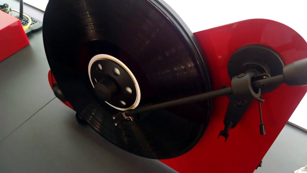 Pro-Ject Vertical Turntable VTE - YouTube
