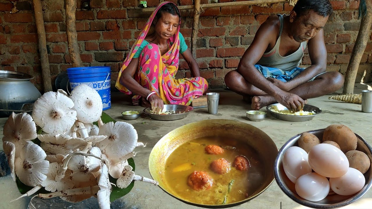 tribe grandma egg curry and mushroom cooking in forest|how to cook and ...