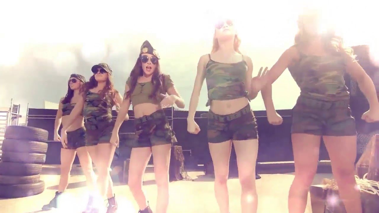 Kendall K Vertes — Wear 'Em Out - It's a Girl Party (Audioswap) - YouTube