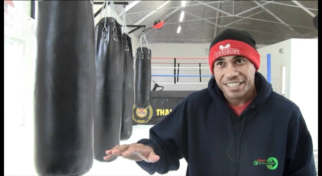 Kiribati Boxers - London 2012 Pre Games Training Camp - YouTube