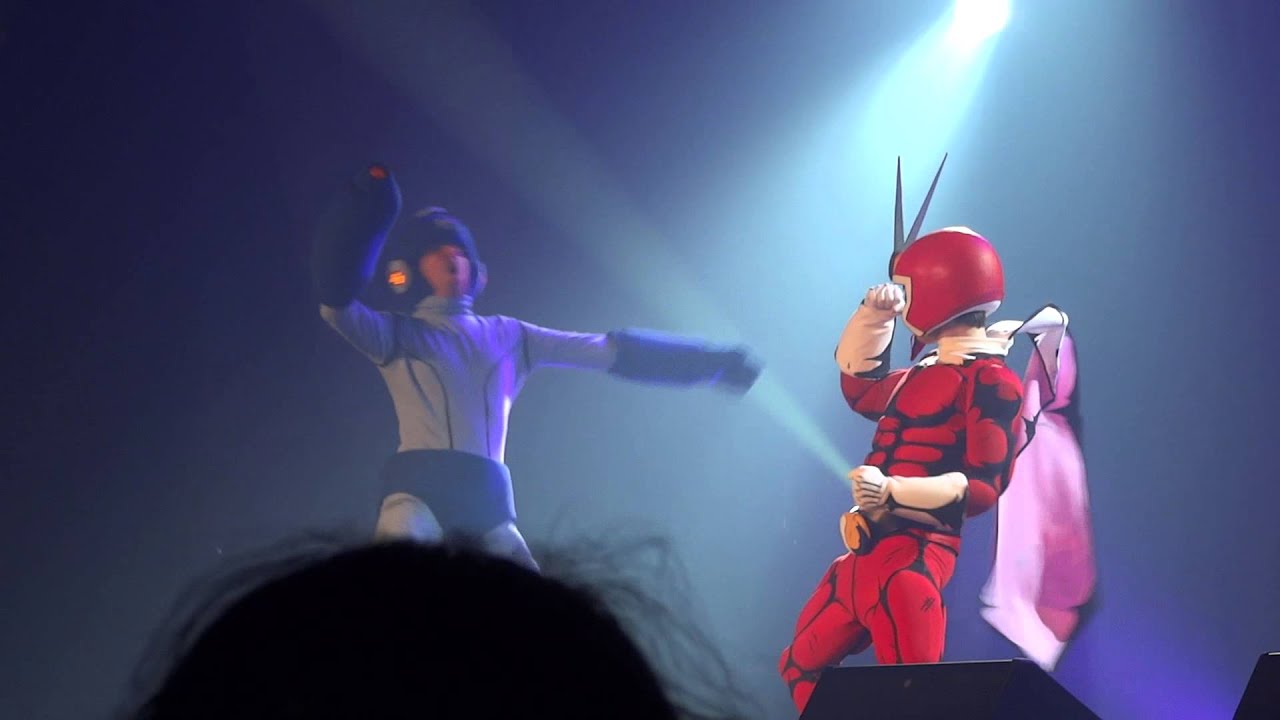 European Cosplay Gathering — Groupe 2 — Japan Expo Belgium 2013 - YouTube