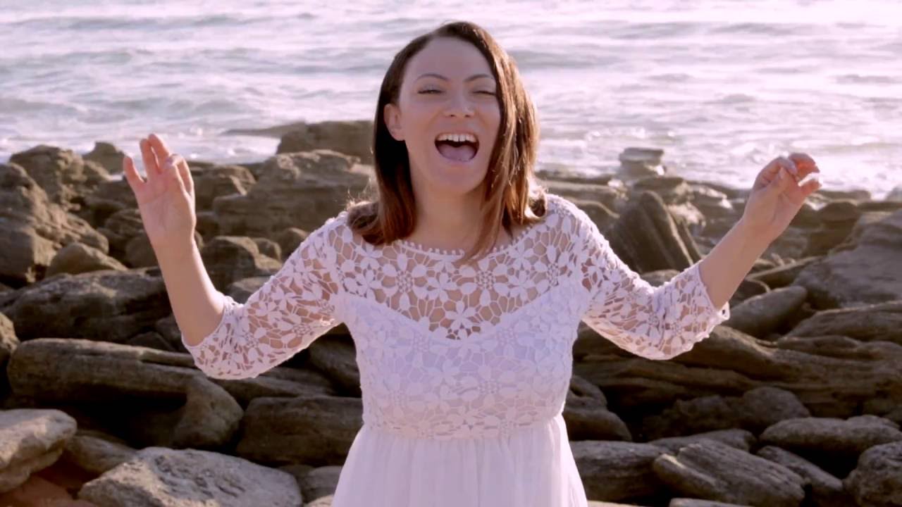 Danielle Renee "As We Worship" SNEAK PEEK - YouTube