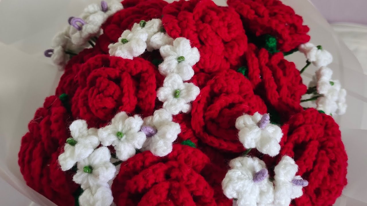 Crocheted Red Roses Bouquet - YouTube