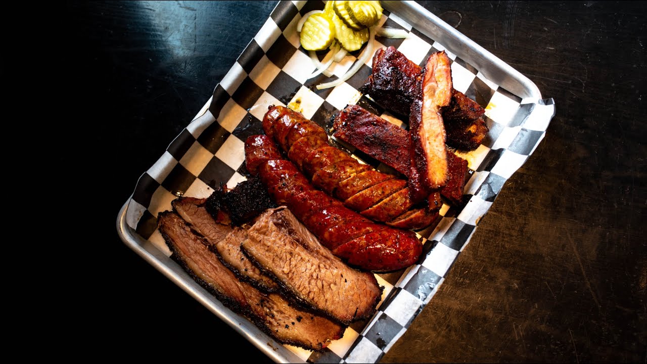 Round Rock Spots That Rock - Liberty Barbecue - YouTube