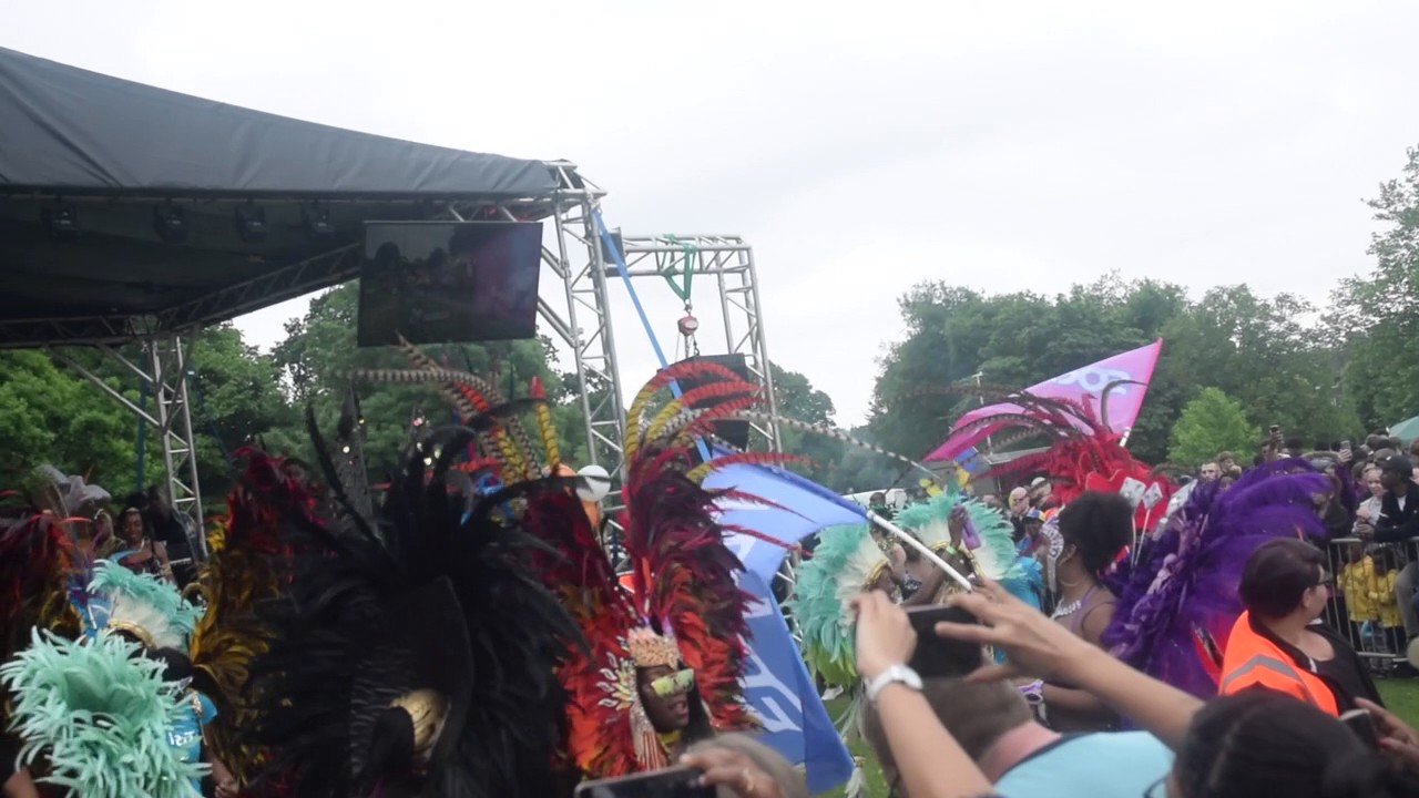 Reading Carnival - YouTube