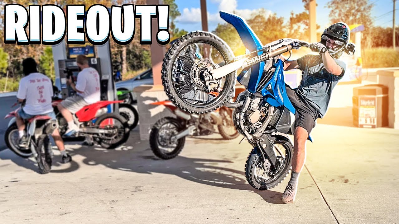 MOTOBROO MEETS ME IN THE GAS STATION ON HIS DIRT BIKE ! ( STREET RIDE ...