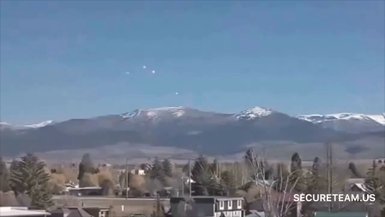 UFO Fleet Over Colorado | Real UFOs Footage - YouTube