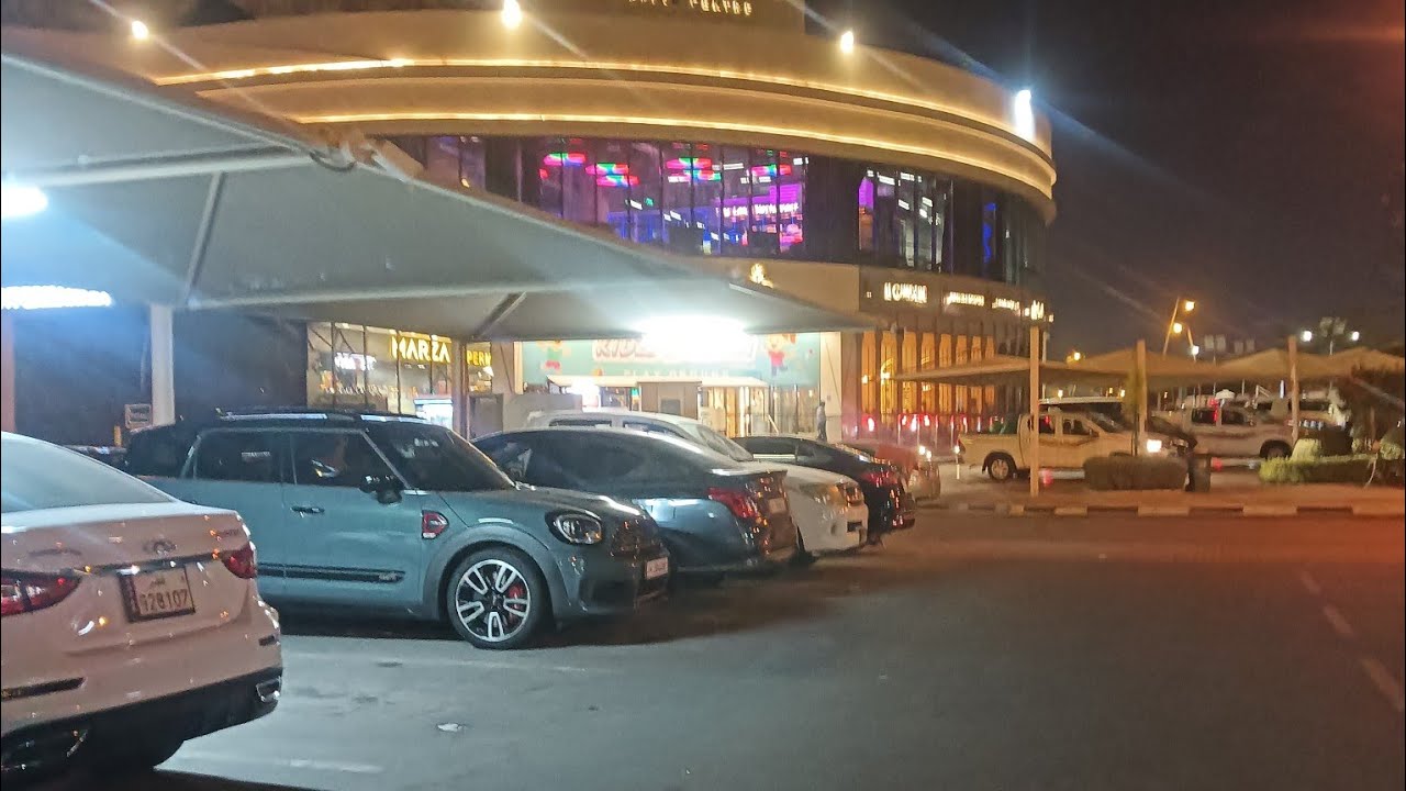 Doha Qatar Car Vlog | Night Drive in Qatar | Amazing Roads & Clean City ...