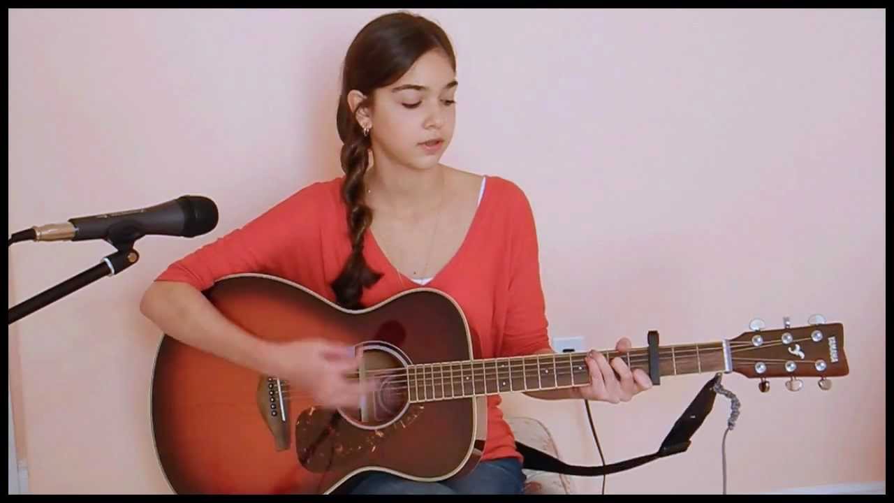 Sad Beautiful Tragic - Taylor Swift (Cover by Mia Bee) - YouTube