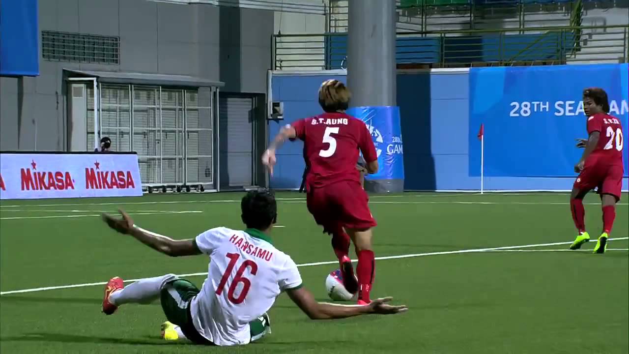 Sithu Aung vs Indonesia u23 2015 Southeast Asian Games HD - YouTube