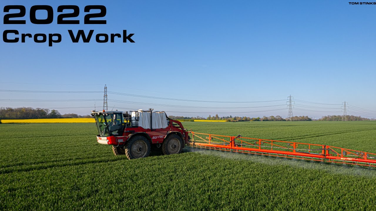 Spraying & Fertilising | Fastrac 4220 & Agrifac Condor - YouTube