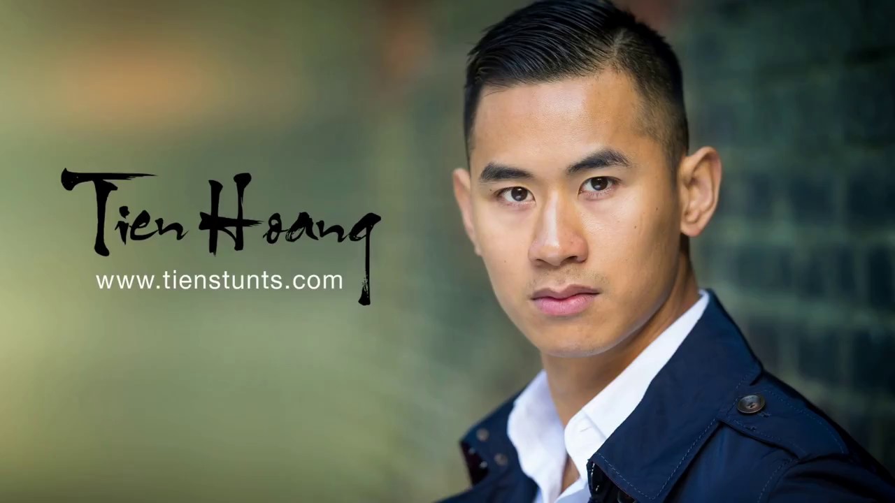 TIEN HOANG SHAOLIN SWORD AND 3 SECTION STAFF - YouTube